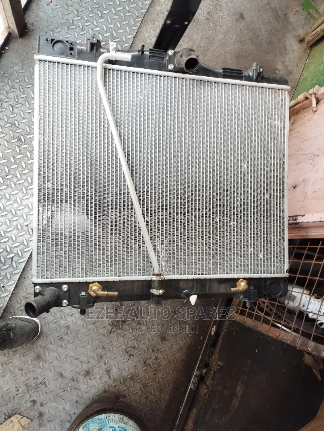 Radiator Box 7L Toyota Hiace in Nairobi Central - Vehicle Parts ...