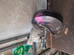 Toyota Land Cruiser HJ75(75 Series) Booster/Master Cylinder. in Nairobi ...