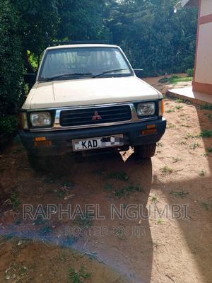 Mitsubishi L200 1999 Yellow in Machakos Town - Cars, Raphael Ngumbi ...